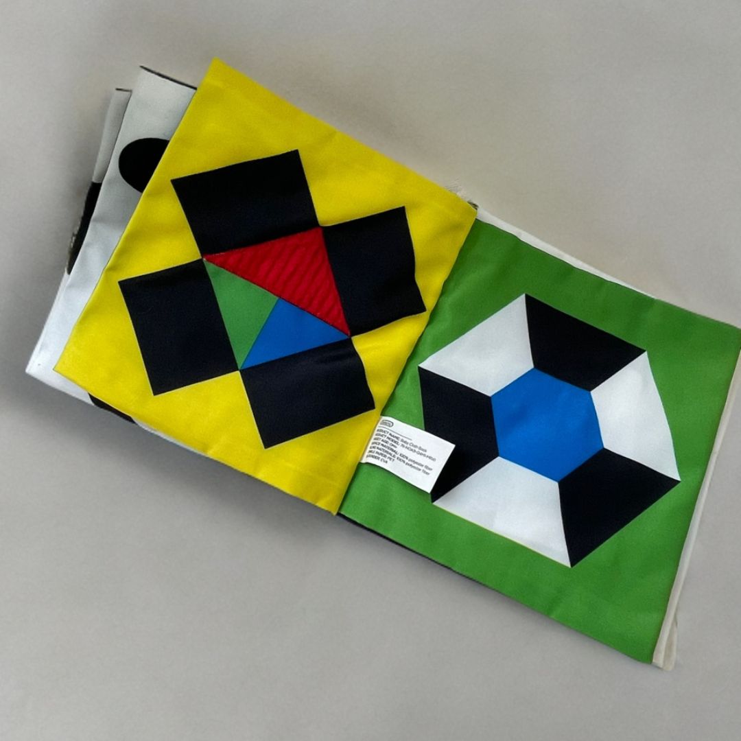 Visual Quiet Book $50 (70% New) – Happy Baton HK